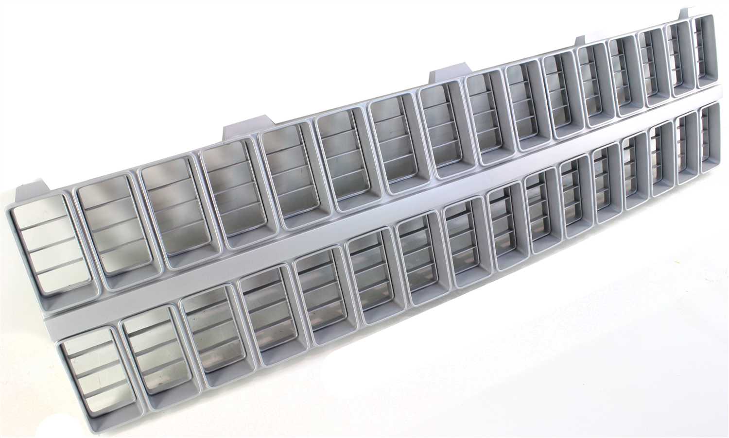1981-1982 Chevy C10 Pickup Truck Grille, Argent | Classic 2 Current ...
